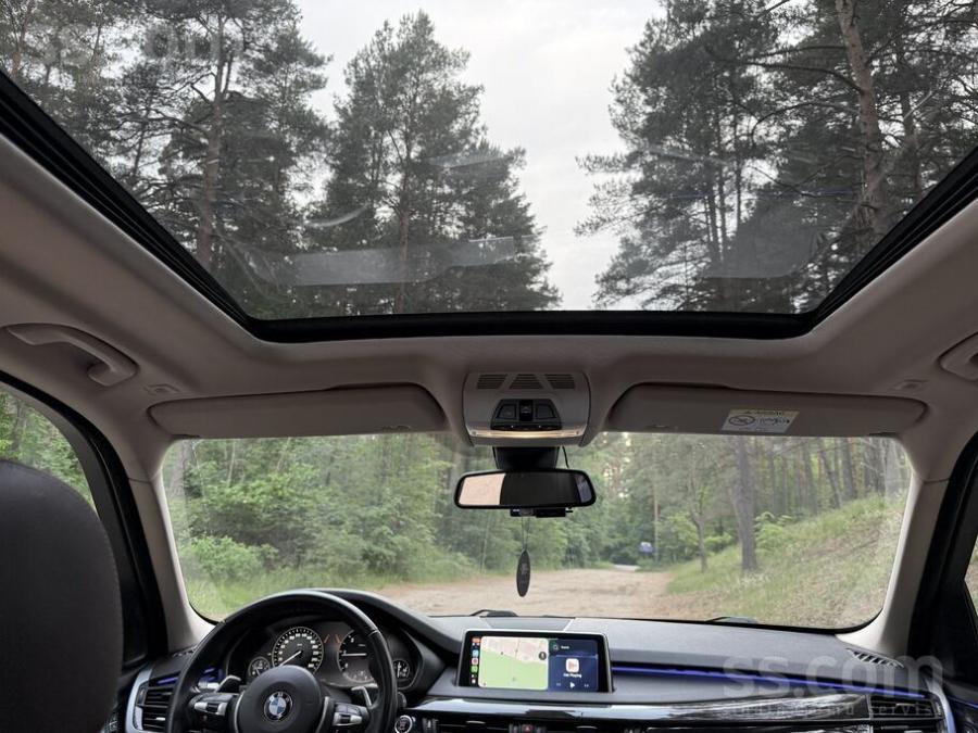 Brown BMW X5 2014 in Riga, with an engine capacity of 2.00 L and mileage of 196 thousand km for 19190 €, photo 17 on AUTOMOTO.COM.LV