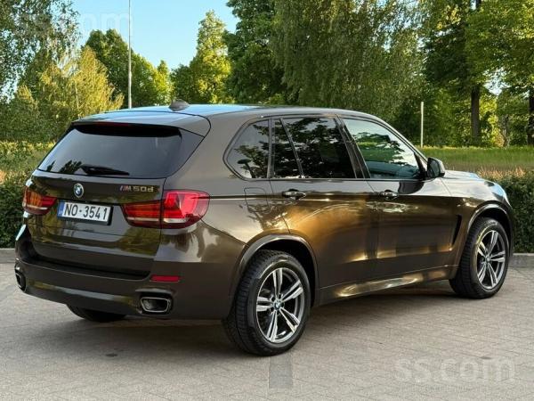 Brown BMW X5 2014 in Riga, with an engine capacity of 3.00 L and mileage of 0 thousand km for 16990 €, photo 7 on AUTOMOTO.COM.LV