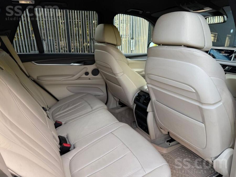 Brūns BMW X5 2014 Rīga, ar dzinēja tilpumu 3.00 L un nobraukumu 0 tūkst. km par 16990 €, foto 19 vietnē AUTOMOTO.COM.LV
