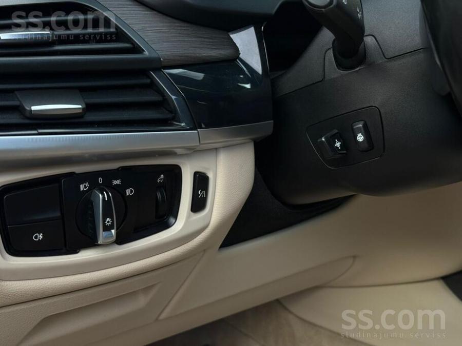 Brūns BMW X5 2014 Rīga, ar dzinēja tilpumu 3.00 L un nobraukumu 0 tūkst. km par 16990 €, foto 32 vietnē AUTOMOTO.COM.LV
