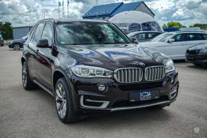 Brown BMW X5 2014 in Marijampole, with an engine capacity of 2.99 L and mileage of 190 thousand km for 18950 €, photo 3 on AUTOMOTO.COM.LV