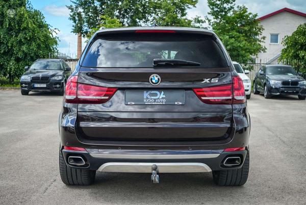 Brown BMW X5 2014 in Marijampole, with an engine capacity of 2.99 L and mileage of 190 thousand km for 18950 €, photo 10 on AUTOMOTO.COM.LV