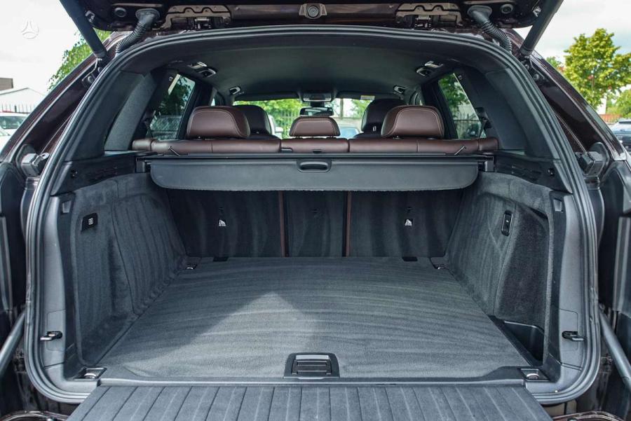Brown BMW X5 2014 in Marijampole, with an engine capacity of 2.99 L and mileage of 190 thousand km for 18950 €, photo 15 on AUTOMOTO.COM.LV