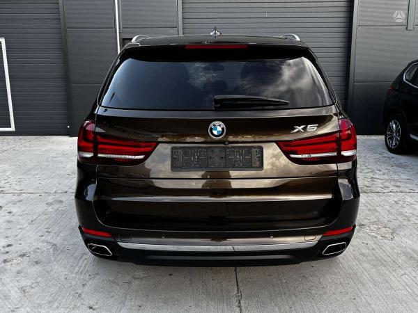 Brown BMW X5 2014 in Utena, with an engine capacity of 3.00 L and mileage of 330 thousand km for 13900 €, photo 8 on AUTOMOTO.COM.LV