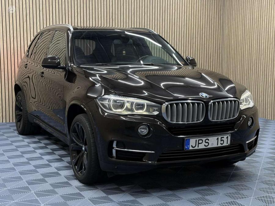 Brūns BMW X5 2014 Marijampole, ar dzinēja tilpumu 2.99 L un nobraukumu 338 tūkst. km par 15750 €, foto 1 vietnē AUTOMOTO.COM.LV