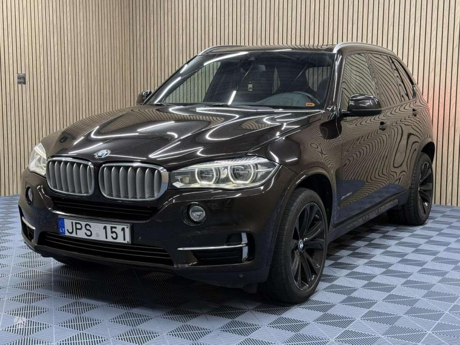 Brūns BMW X5 2014 Marijampole, ar dzinēja tilpumu 2.99 L un nobraukumu 338 tūkst. km par 15750 €, foto 6 vietnē AUTOMOTO.COM.LV