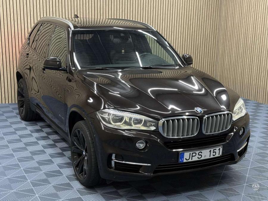 Brūns BMW X5 2014 Marijampole, ar dzinēja tilpumu 2.99 L un nobraukumu 338 tūkst. km par 15750 €, foto 10 vietnē AUTOMOTO.COM.LV