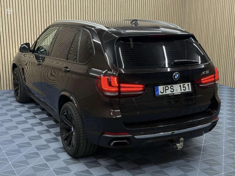 Brūns BMW X5 2014 Marijampole, ar dzinēja tilpumu 2.99 L un nobraukumu 338 tūkst. km par 15750 €, foto 12 vietnē AUTOMOTO.COM.LV