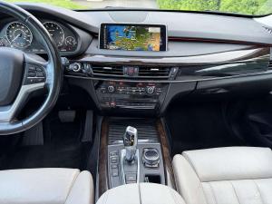 Brown BMW X5 2014 in Vilnius, with an engine capacity of 2.98 L and mileage of 252 thousand km for 14850 €, photo 10 on AUTOMOTO.COM.LV