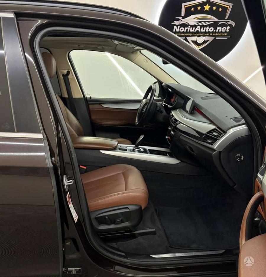 Brūns BMW X5 2014 Marijampole, ar dzinēja tilpumu 2.99 L un nobraukumu 221 tūkst. km par 16650 €, foto 15 vietnē AUTOMOTO.COM.LV