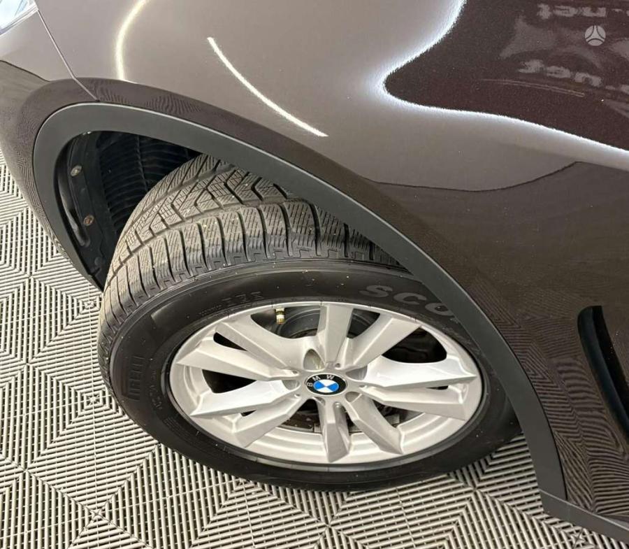 Brūns BMW X5 2014 Marijampole, ar dzinēja tilpumu 2.99 L un nobraukumu 221 tūkst. km par 16650 €, foto 23 vietnē AUTOMOTO.COM.LV