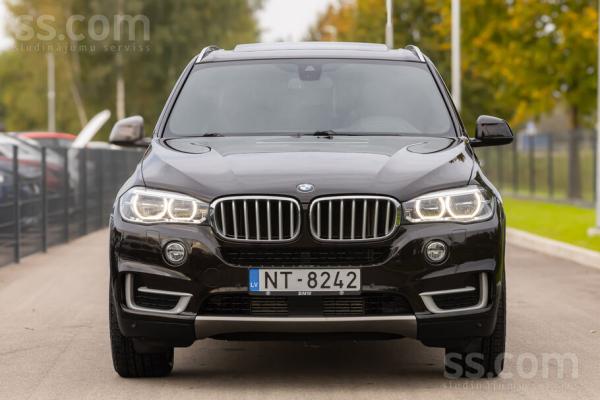 Brūns BMW X5 2014 Jelgava, ar dzinēja tilpumu 3.00 L un nobraukumu 0 tūkst. km par 16500 €, foto 3 vietnē AUTOMOTO.COM.LV