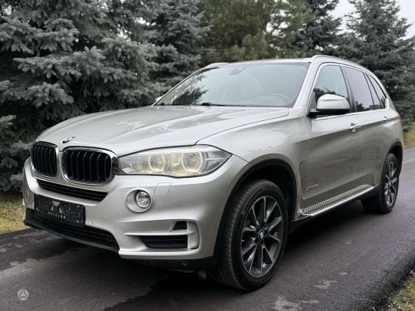 Brown BMW X5 2015 in Utena, with an engine capacity of 2.00 L and mileage of 297 thousand km for 16990 €, photo 1 on AUTOMOTO.COM.LV