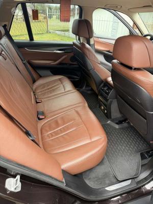Brown BMW X5 2015 in Vilnius, with an engine capacity of 3.00 L and mileage of 313 thousand km for 13600 €, photo 11 on AUTOMOTO.COM.LV