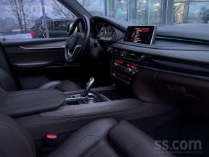 Brūns BMW X5 2015 Rīga, ar dzinēja tilpumu 3.00 L un nobraukumu 248 tūkst. km par 19850 €, foto 7 vietnē AUTOMOTO.COM.LV