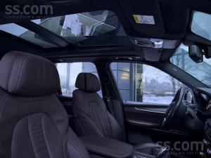 Brūns BMW X5 2015 Rīga, ar dzinēja tilpumu 3.00 L un nobraukumu 248 tūkst. km par 19850 €, foto 11 vietnē AUTOMOTO.COM.LV