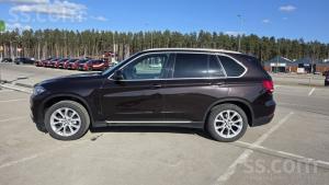 Brown BMW X5 2015 in Riga, with an engine capacity of 3.00 L and mileage of 250 thousand km for 21500 €, photo 2 on AUTOMOTO.COM.LV