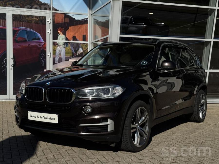Brūns BMW X5 2015 Valmiera, ar dzinēja tilpumu 2.80 L un nobraukumu 281 tūkst. km par 18800 €, foto 4 vietnē AUTOMOTO.COM.LV
