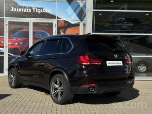 Brūns BMW X5 2015 Valmiera, ar dzinēja tilpumu 2.80 L un nobraukumu 281 tūkst. km par 18800 €, foto 5 vietnē AUTOMOTO.COM.LV