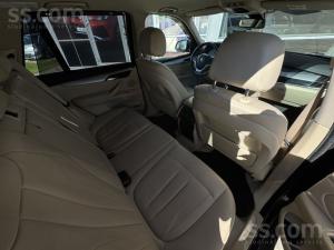 Brūns BMW X5 2015 Valmiera, ar dzinēja tilpumu 2.80 L un nobraukumu 281 tūkst. km par 18800 €, foto 16 vietnē AUTOMOTO.COM.LV