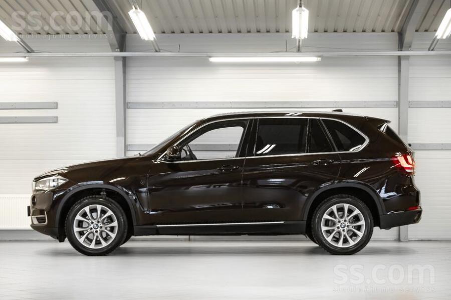 Brūns BMW X5 2015 Tukums, ar dzinēja tilpumu 3.00 L un nobraukumu 0 tūkst. km par 18777 €, foto 8 vietnē AUTOMOTO.COM.LV