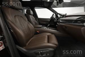 Brūns BMW X5 2015 Tukums, ar dzinēja tilpumu 3.00 L un nobraukumu 0 tūkst. km par 18777 €, foto 14 vietnē AUTOMOTO.COM.LV