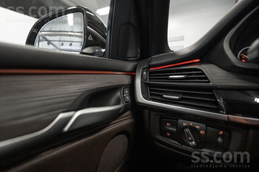 Brūns BMW X5 2015 Tukums, ar dzinēja tilpumu 3.00 L un nobraukumu 0 tūkst. km par 18777 €, foto 21 vietnē AUTOMOTO.COM.LV