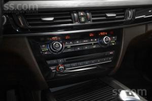 Brūns BMW X5 2015 Tukums, ar dzinēja tilpumu 3.00 L un nobraukumu 0 tūkst. km par 18777 €, foto 32 vietnē AUTOMOTO.COM.LV