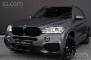 Brown BMW X5 2015 in Riga, with an engine capacity of 3.00 L and mileage of 237 thousand km for 21990 €, photo 3 on AUTOMOTO.COM.LV