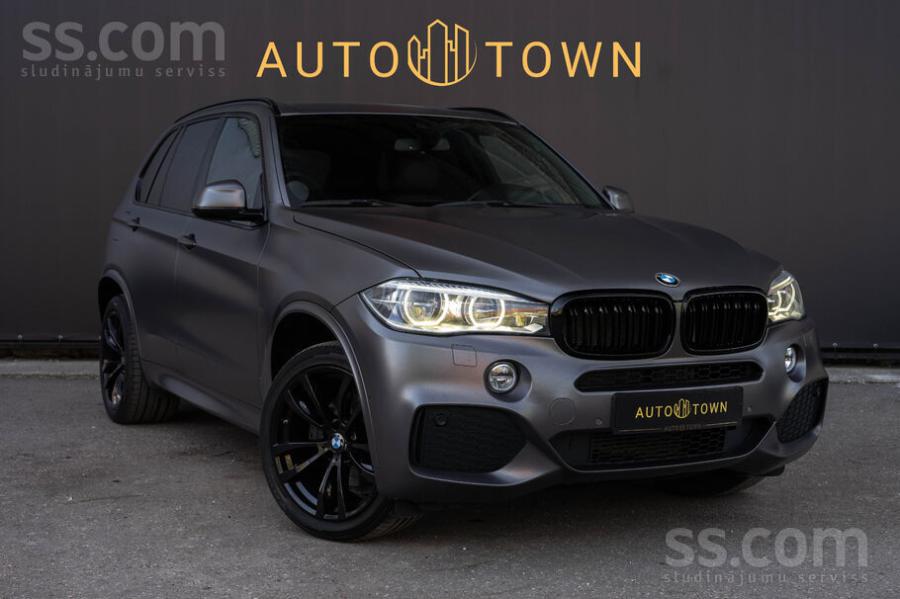 Brown BMW X5 2015 in Riga, with an engine capacity of 3.00 L and mileage of 237 thousand km for 21990 €, photo 5 on AUTOMOTO.COM.LV