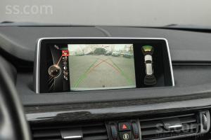 Brown BMW X5 2015 in Riga, with an engine capacity of 3.00 L and mileage of 237 thousand km for 21990 €, photo 22 on AUTOMOTO.COM.LV