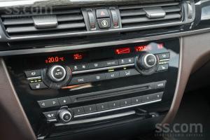 Brown BMW X5 2015 in Riga, with an engine capacity of 3.00 L and mileage of 237 thousand km for 21990 €, photo 24 on AUTOMOTO.COM.LV