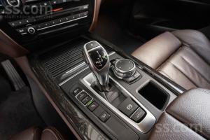Brown BMW X5 2015 in Riga, with an engine capacity of 3.00 L and mileage of 237 thousand km for 21990 €, photo 25 on AUTOMOTO.COM.LV