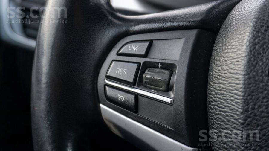 Brūns BMW X5 2015 Rīga, ar dzinēja tilpumu 3.00 L un nobraukumu 259 tūkst. km par 17490 €, foto 21 vietnē AUTOMOTO.COM.LV
