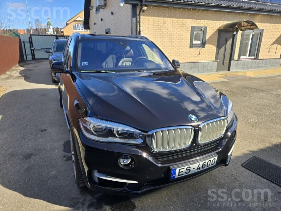 Brūns BMW X5 2015 Daugavpils, ar dzinēja tilpumu 3.00 L un nobraukumu 188 tūkst. km par 21500 €, foto 1 vietnē AUTOMOTO.COM.LV