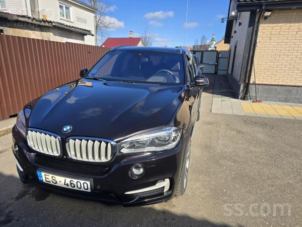 Brūns BMW X5 2015 Daugavpils, ar dzinēja tilpumu 3.00 L un nobraukumu 188 tūkst. km par 21500 €, foto 2 vietnē AUTOMOTO.COM.LV