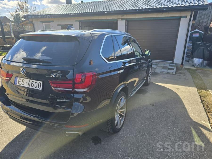 Brūns BMW X5 2015 Daugavpils, ar dzinēja tilpumu 3.00 L un nobraukumu 188 tūkst. km par 21500 €, foto 4 vietnē AUTOMOTO.COM.LV