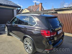 Brūns BMW X5 2015 Daugavpils, ar dzinēja tilpumu 3.00 L un nobraukumu 188 tūkst. km par 21500 €, foto 5 vietnē AUTOMOTO.COM.LV