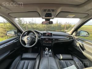 Brūns BMW X5 2015 Tukums, ar dzinēja tilpumu 3.00 L un nobraukumu 216 tūkst. km par 20990 €, foto 12 vietnē AUTOMOTO.COM.LV