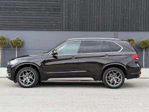 Brūns BMW X5 2015 Šauļi, ar dzinēja tilpumu 2.00 L un nobraukumu 231 tūkst. km par 15990 €, foto 5 vietnē AUTOMOTO.COM.LV