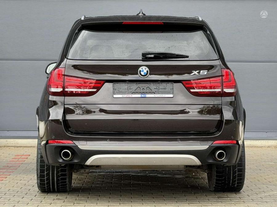 Brūns BMW X5 2015 Šauļi, ar dzinēja tilpumu 2.00 L un nobraukumu 231 tūkst. km par 15990 €, foto 7 vietnē AUTOMOTO.COM.LV