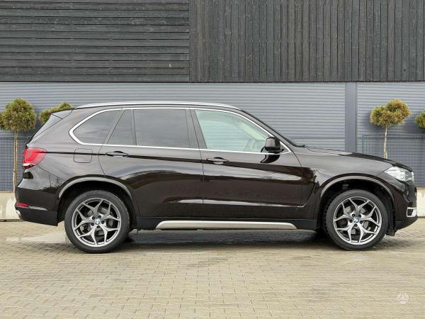 Brūns BMW X5 2015 Šauļi, ar dzinēja tilpumu 2.00 L un nobraukumu 231 tūkst. km par 15990 €, foto 9 vietnē AUTOMOTO.COM.LV