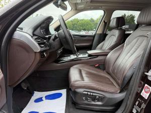 Brūns BMW X5 2015 Šauļi, ar dzinēja tilpumu 2.00 L un nobraukumu 231 tūkst. km par 15990 €, foto 12 vietnē AUTOMOTO.COM.LV