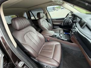 Brūns BMW X5 2015 Šauļi, ar dzinēja tilpumu 2.00 L un nobraukumu 231 tūkst. km par 15990 €, foto 27 vietnē AUTOMOTO.COM.LV