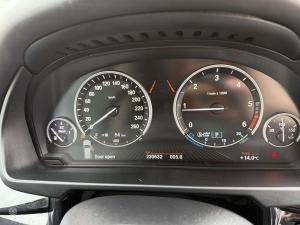 Brūns BMW X5 2015 Šauļi, ar dzinēja tilpumu 2.00 L un nobraukumu 231 tūkst. km par 15990 €, foto 31 vietnē AUTOMOTO.COM.LV