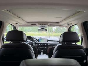 Brūns BMW X5 2015 Šauļi, ar dzinēja tilpumu 2.00 L un nobraukumu 231 tūkst. km par 15990 €, foto 33 vietnē AUTOMOTO.COM.LV