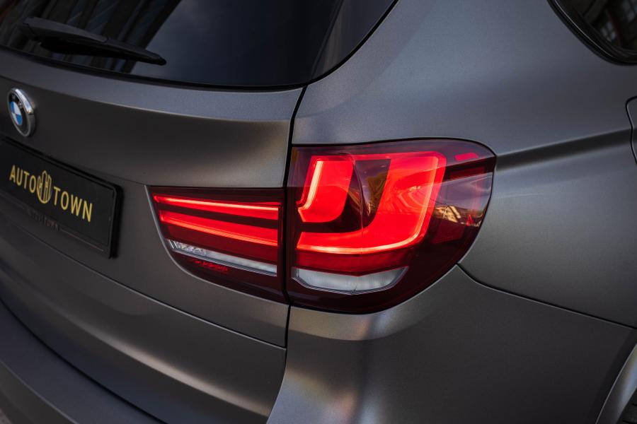 Brūns BMW X5 2015 Rīga, ar dzinēja tilpumu 3.00 L un nobraukumu 237 tūkst. km par 21990 €, foto 6 vietnē AUTOMOTO.COM.LV