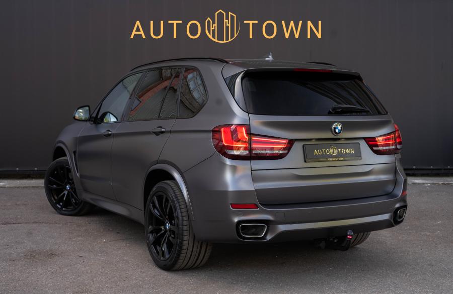 Brūns BMW X5 2015 Rīga, ar dzinēja tilpumu 3.00 L un nobraukumu 237 tūkst. km par 21990 €, foto 10 vietnē AUTOMOTO.COM.LV