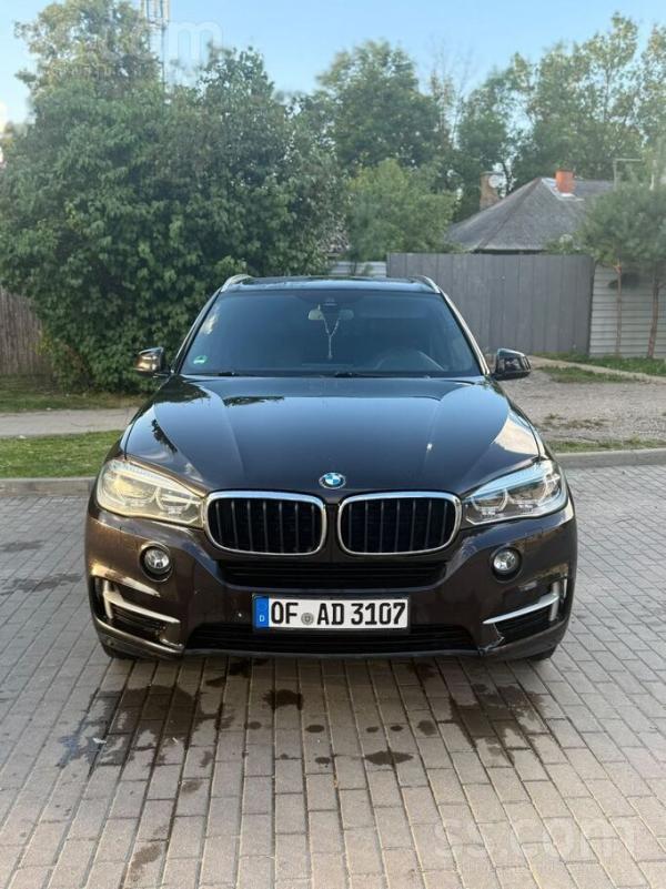Brūns BMW X5 2015 Rēzekne, ar dzinēja tilpumu 2.00 L un nobraukumu 247 tūkst. km par 15600 €, foto 1 vietnē AUTOMOTO.COM.LV