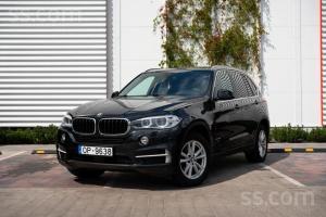 Коричневый БМВ Х5 2015 в Рига, объемом двигателя 3.00 л и пробегом 327 тыс. км за 15500 €, фото  на AUTOMOTO.COM.LV
